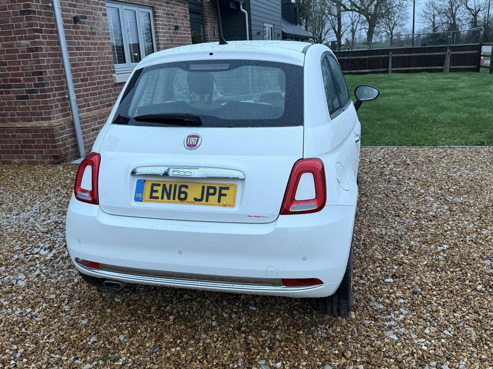 Fiat 500 1.2 Lounge Hatchback 3dr Petrol Dualogic Euro 6 (s/s) (69 bhp ...